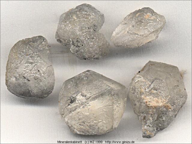 Mineral Cabinet Class 3: Halides: Carnallite