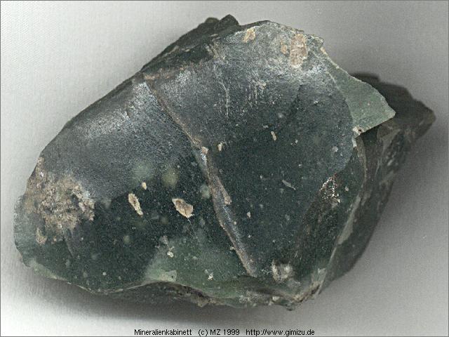 Mineral Cabinet Class 4: SiO2-varieties: Quartz